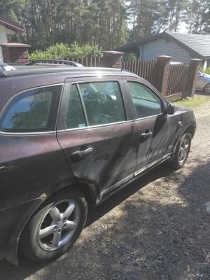 Violets Hyundai Santa Fe 2006 Kauņa, ar dzinēja tilpumu 2.70 L un nobraukumu 200 tūkst. km par 2000 €, foto 5 vietnē AUTOMOTO.COM.LV