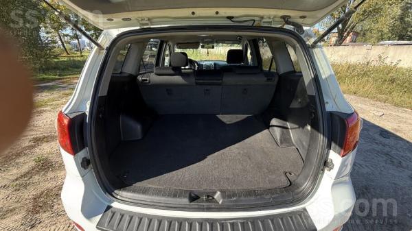 Balts Hyundai Santa Fe 2007 Liepāja, ar dzinēja tilpumu 2.20 L un nobraukumu 267 tūkst. km par 3800 €, foto 7 vietnē AUTOMOTO.COM.LV
