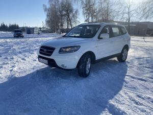 White Hyundai Santa Fe 2008 in Marijampole, with an engine capacity of 2.20 L and mileage of 275 thousand km for 4200 €, photo 3 on AUTOMOTO.COM.LV