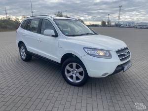 Balts Hyundai Santa Fe 2008 Marijampole, ar dzinēja tilpumu 2.20 L un nobraukumu 275 tūkst. km par 3500 €, foto  vietnē AUTOMOTO.COM.LV