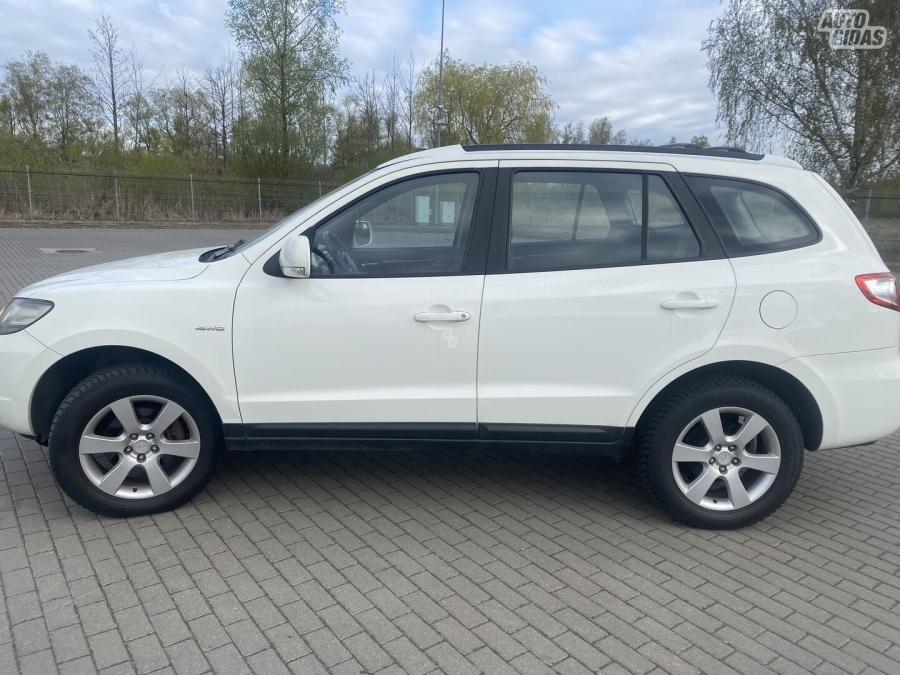 Balts Hyundai Santa Fe 2008 Marijampole, ar dzinēja tilpumu 2.20 L un nobraukumu 275 tūkst. km par 3500 €, foto 5 vietnē AUTOMOTO.COM.LV