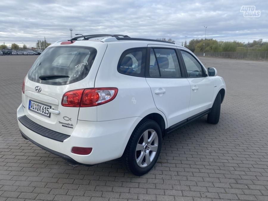 Balts Hyundai Santa Fe 2008 Marijampole, ar dzinēja tilpumu 2.20 L un nobraukumu 275 tūkst. km par 3500 €, foto 8 vietnē AUTOMOTO.COM.LV