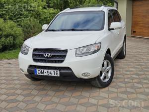 Balts Hyundai Santa Fe 2009 Talsi, ar dzinēja tilpumu 2.20 L un nobraukumu 204 tūkst. km par 5899 €, foto 3 vietnē AUTOMOTO.COM.LV