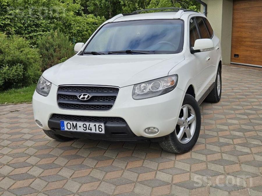 Balts Hyundai Santa Fe 2009 Talsi, ar dzinēja tilpumu 2.20 L un nobraukumu 204 tūkst. km par 5899 €, foto 3 vietnē AUTOMOTO.COM.LV