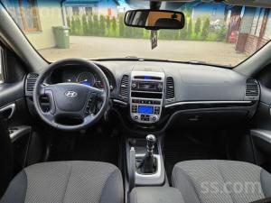 Balts Hyundai Santa Fe 2009 Talsi, ar dzinēja tilpumu 2.20 L un nobraukumu 204 tūkst. km par 5899 €, foto 15 vietnē AUTOMOTO.COM.LV