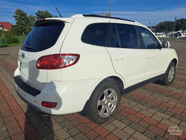 Balts Hyundai Santa Fe 2009 Šilutė, ar dzinēja tilpumu 2.20 L un nobraukumu 238 tūkst. km par 3850 €, foto 9 vietnē AUTOMOTO.COM.LV