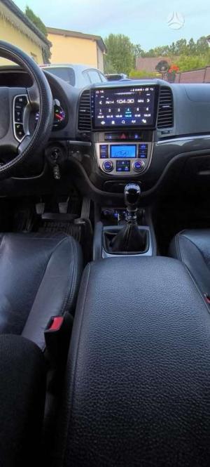 Balts Hyundai Santa Fe 2010 Šauļi, ar dzinēja tilpumu 2.20 L un nobraukumu 246 tūkst. km par 4100 €, foto 10 vietnē AUTOMOTO.COM.LV