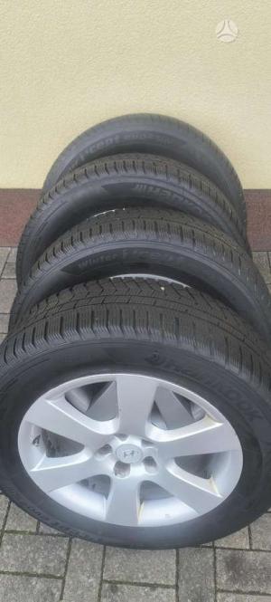 Balts Hyundai Santa Fe 2010 Šauļi, ar dzinēja tilpumu 2.20 L un nobraukumu 246 tūkst. km par 4100 €, foto 22 vietnē AUTOMOTO.COM.LV
