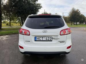 Balts Hyundai Santa Fe 2010 Viļņa, ar dzinēja tilpumu 2.20 L un nobraukumu 125 tūkst. km par 5650 €, foto 8 vietnē AUTOMOTO.COM.LV