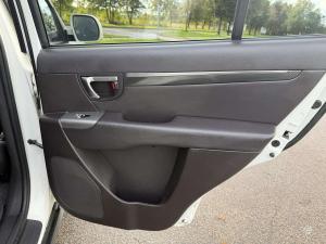 Balts Hyundai Santa Fe 2010 Viļņa, ar dzinēja tilpumu 2.20 L un nobraukumu 125 tūkst. km par 5650 €, foto 19 vietnē AUTOMOTO.COM.LV