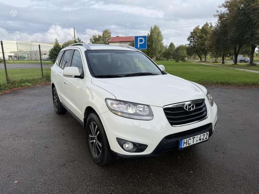 Balts Hyundai Santa Fe 2010 Viļņa, ar dzinēja tilpumu 2.20 L un nobraukumu 125 tūkst. km par 5650 €, foto 25 vietnē AUTOMOTO.COM.LV