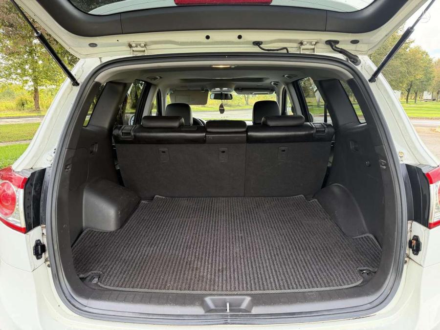 Balts Hyundai Santa Fe 2010 Viļņa, ar dzinēja tilpumu 2.20 L un nobraukumu 125 tūkst. km par 5650 €, foto 33 vietnē AUTOMOTO.COM.LV