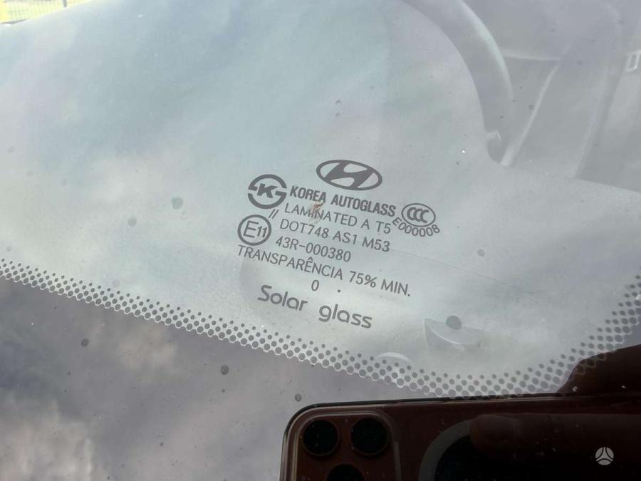Balts Hyundai Santa Fe 2010 Viļņa, ar dzinēja tilpumu 2.20 L un nobraukumu 125 tūkst. km par 5650 €, foto 35 vietnē AUTOMOTO.COM.LV