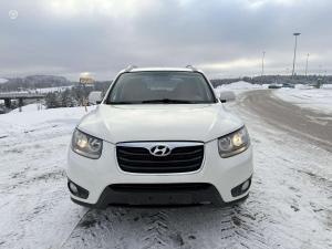 White Hyundai Santa Fe 2011 in Vilnius, with an engine capacity of 2.20 L and mileage of 255 thousand km for 5500 €, photo 4 on AUTOMOTO.COM.LV