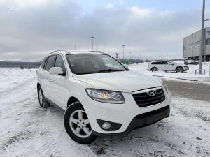White Hyundai Santa Fe 2011 in Vilnius, with an engine capacity of 2.20 L and mileage of 255 thousand km for 5500 €, photo 6 on AUTOMOTO.COM.LV