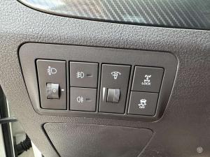 Balts Hyundai Santa Fe 2011 Šauļi, ar dzinēja tilpumu 2.20 L un nobraukumu 283 tūkst. km par 6150 €, foto 25 vietnē AUTOMOTO.COM.LV