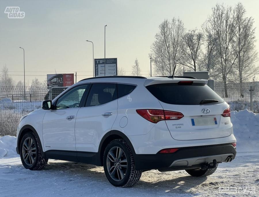 Balts Hyundai Santa Fe 2012 Tauragė, ar dzinēja tilpumu 2.20 L un nobraukumu 218 tūkst. km par 9950 €, foto 8 vietnē AUTOMOTO.COM.LV
