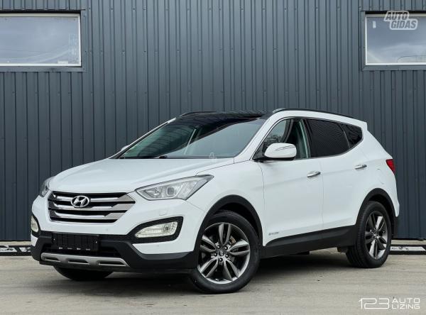 Balts Hyundai Santa Fe 2012 Tauragė, ar dzinēja tilpumu 2.20 L un nobraukumu 218 tūkst. km par 9950 €, foto 1 vietnē AUTOMOTO.COM.LV