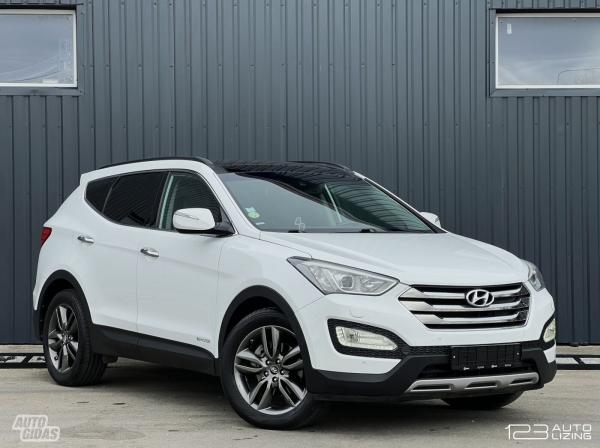 Balts Hyundai Santa Fe 2012 Tauragė, ar dzinēja tilpumu 2.20 L un nobraukumu 218 tūkst. km par 9950 €, foto 5 vietnē AUTOMOTO.COM.LV