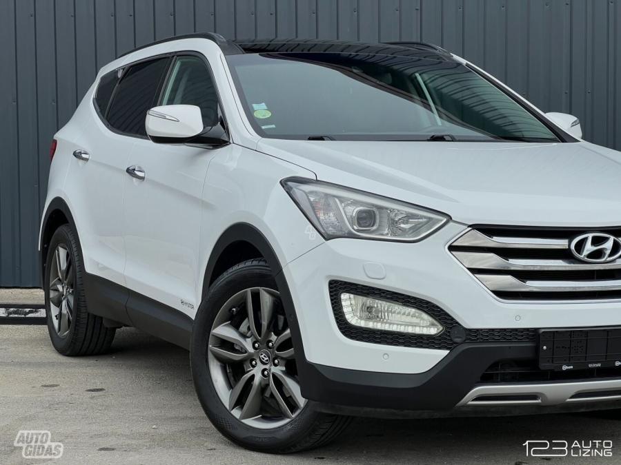 Balts Hyundai Santa Fe 2012 Tauragė, ar dzinēja tilpumu 2.20 L un nobraukumu 218 tūkst. km par 9950 €, foto 7 vietnē AUTOMOTO.COM.LV