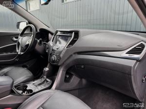 Balts Hyundai Santa Fe 2012 Tauragė, ar dzinēja tilpumu 2.20 L un nobraukumu 218 tūkst. km par 9950 €, foto 13 vietnē AUTOMOTO.COM.LV