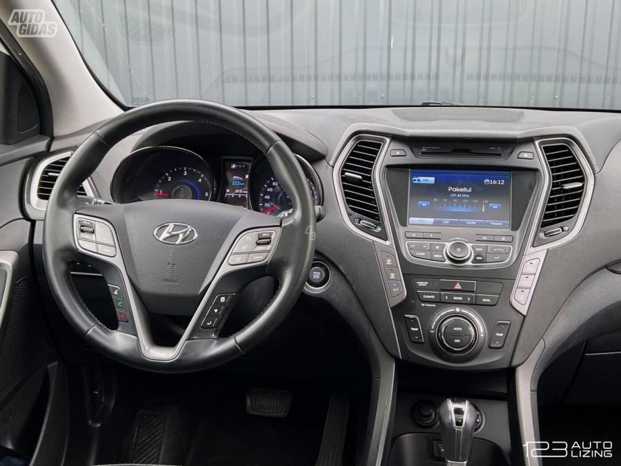 Balts Hyundai Santa Fe 2012 Tauragė, ar dzinēja tilpumu 2.20 L un nobraukumu 218 tūkst. km par 9950 €, foto 15 vietnē AUTOMOTO.COM.LV