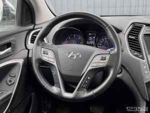 Balts Hyundai Santa Fe 2012 Tauragė, ar dzinēja tilpumu 2.20 L un nobraukumu 218 tūkst. km par 9950 €, foto 16 vietnē AUTOMOTO.COM.LV
