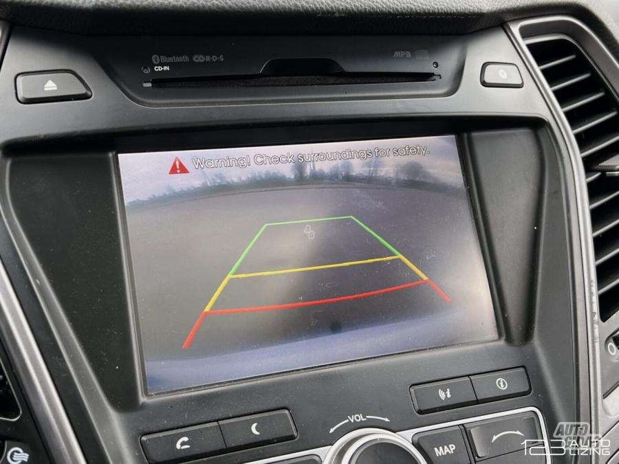Balts Hyundai Santa Fe 2012 Tauragė, ar dzinēja tilpumu 2.20 L un nobraukumu 218 tūkst. km par 9950 €, foto 18 vietnē AUTOMOTO.COM.LV