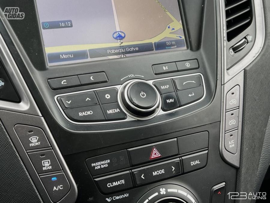 Balts Hyundai Santa Fe 2012 Tauragė, ar dzinēja tilpumu 2.20 L un nobraukumu 218 tūkst. km par 9950 €, foto 20 vietnē AUTOMOTO.COM.LV