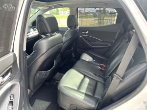 Balts Hyundai Santa Fe 2012 Tauragė, ar dzinēja tilpumu 2.20 L un nobraukumu 218 tūkst. km par 9300 €, foto 11 vietnē AUTOMOTO.COM.LV