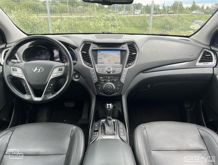 Balts Hyundai Santa Fe 2012 Tauragė, ar dzinēja tilpumu 2.20 L un nobraukumu 218 tūkst. km par 9300 €, foto 14 vietnē AUTOMOTO.COM.LV