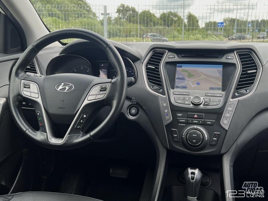Balts Hyundai Santa Fe 2012 Tauragė, ar dzinēja tilpumu 2.20 L un nobraukumu 218 tūkst. km par 9300 €, foto 15 vietnē AUTOMOTO.COM.LV