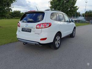 Balts Hyundai Santa Fe 2012 Šauļi, ar dzinēja tilpumu 2.20 L un nobraukumu 294 tūkst. km par 5750 €, foto 7 vietnē AUTOMOTO.COM.LV