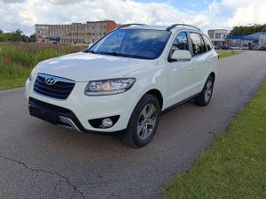 Balts Hyundai Santa Fe 2012 Šauļi, ar dzinēja tilpumu 2.00 L un nobraukumu 294 tūkst. km par 5650 €, foto  vietnē AUTOMOTO.COM.LV