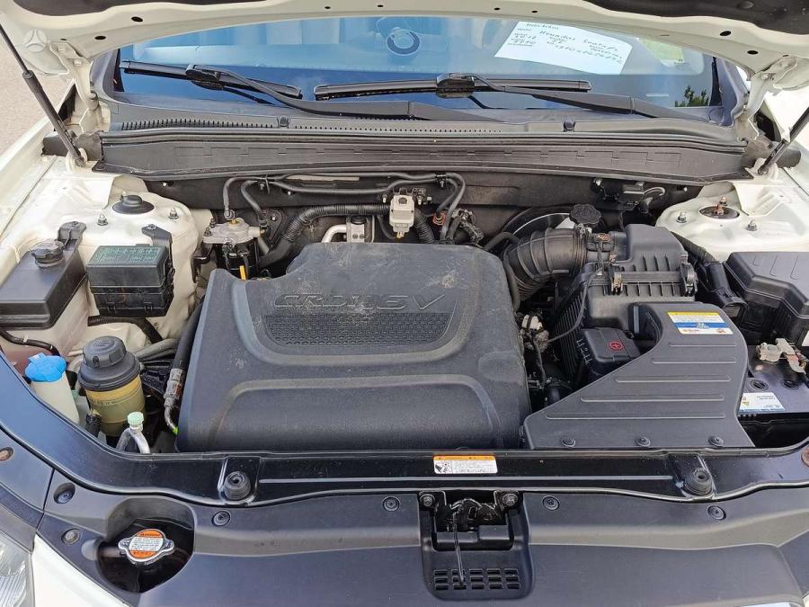 Balts Hyundai Santa Fe 2012 Šauļi, ar dzinēja tilpumu 2.00 L un nobraukumu 294 tūkst. km par 5650 €, foto 26 vietnē AUTOMOTO.COM.LV