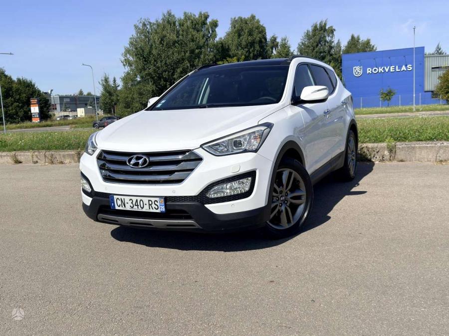 Balts Hyundai Santa Fe 2012 Panevēža, ar dzinēja tilpumu 2.20 L un nobraukumu 196 tūkst. km par 8990 €, foto 6 vietnē AUTOMOTO.COM.LV