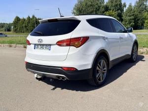 Balts Hyundai Santa Fe 2012 Panevēža, ar dzinēja tilpumu 2.20 L un nobraukumu 196 tūkst. km par 8990 €, foto 9 vietnē AUTOMOTO.COM.LV