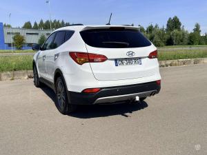 Balts Hyundai Santa Fe 2012 Panevēža, ar dzinēja tilpumu 2.20 L un nobraukumu 196 tūkst. km par 8990 €, foto 10 vietnē AUTOMOTO.COM.LV