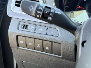 Balts Hyundai Santa Fe 2012 Panevēža, ar dzinēja tilpumu 2.20 L un nobraukumu 196 tūkst. km par 8990 €, foto 19 vietnē AUTOMOTO.COM.LV