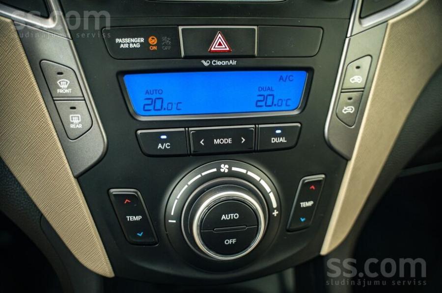 White Hyundai Santa Fe 2013 in Riga, with an engine capacity of 2.20 L and mileage of 0 thousand km for 9990 €, photo 22 on AUTOMOTO.COM.LV