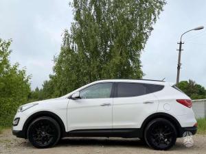 Balts Hyundai Santa Fe 2013 Šauļi, ar dzinēja tilpumu 2.20 L un nobraukumu 171 tūkst. km par 13450 €, foto 14 vietnē AUTOMOTO.COM.LV