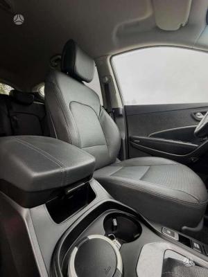 Balts Hyundai Santa Fe 2013 Šauļi, ar dzinēja tilpumu 2.20 L un nobraukumu 171 tūkst. km par 13450 €, foto 26 vietnē AUTOMOTO.COM.LV