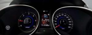 Balts Hyundai Santa Fe 2013 Šauļi, ar dzinēja tilpumu 2.20 L un nobraukumu 171 tūkst. km par 13450 €, foto 39 vietnē AUTOMOTO.COM.LV
