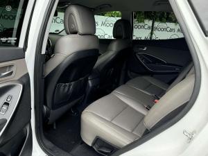 Balts Hyundai Santa Fe 2013 Viļņa, ar dzinēja tilpumu 2.00 L un nobraukumu 90 tūkst. km par 8000 €, foto 13 vietnē AUTOMOTO.COM.LV