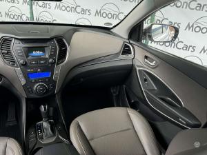 Balts Hyundai Santa Fe 2013 Viļņa, ar dzinēja tilpumu 2.00 L un nobraukumu 90 tūkst. km par 8000 €, foto 15 vietnē AUTOMOTO.COM.LV