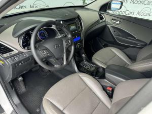 Balts Hyundai Santa Fe 2013 Viļņa, ar dzinēja tilpumu 2.00 L un nobraukumu 90 tūkst. km par 8000 €, foto 23 vietnē AUTOMOTO.COM.LV