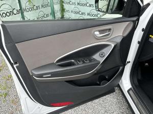 Balts Hyundai Santa Fe 2013 Viļņa, ar dzinēja tilpumu 2.00 L un nobraukumu 90 tūkst. km par 8000 €, foto 25 vietnē AUTOMOTO.COM.LV