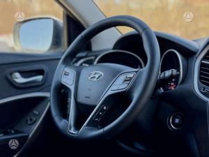 Balts Hyundai Santa Fe 2013 Šauļi, ar dzinēja tilpumu 2.20 L un nobraukumu 254 tūkst. km par 12950 €, foto 22 vietnē AUTOMOTO.COM.LV