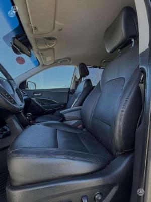 Balts Hyundai Santa Fe 2013 Šauļi, ar dzinēja tilpumu 2.20 L un nobraukumu 254 tūkst. km par 12950 €, foto 23 vietnē AUTOMOTO.COM.LV