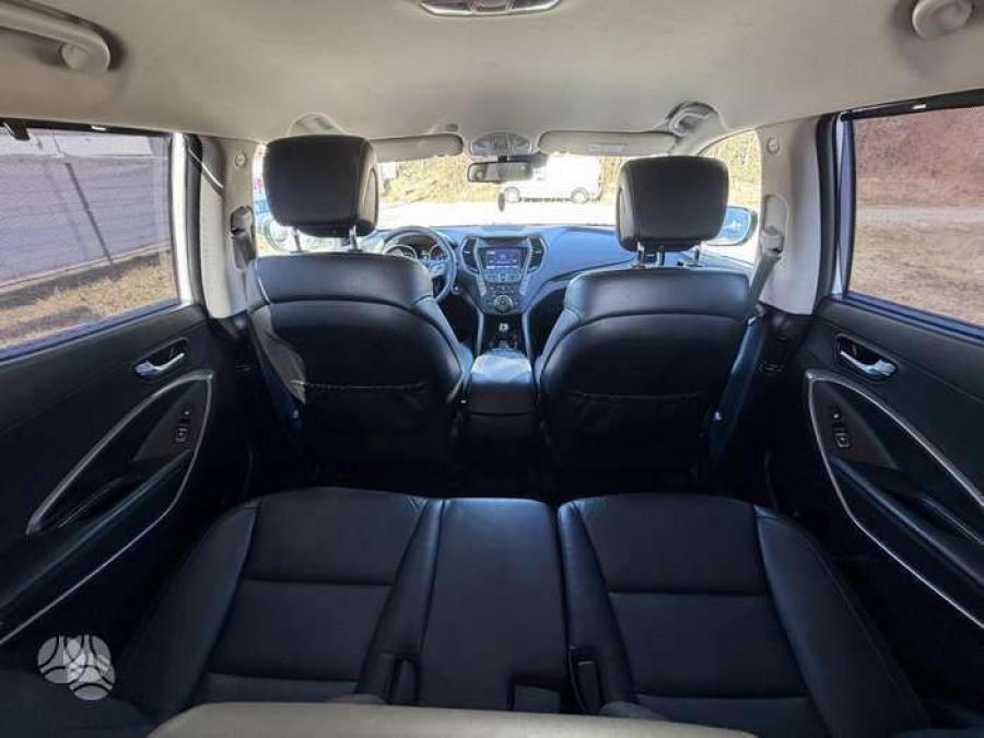 Balts Hyundai Santa Fe 2013 Šauļi, ar dzinēja tilpumu 2.20 L un nobraukumu 254 tūkst. km par 12950 €, foto 29 vietnē AUTOMOTO.COM.LV